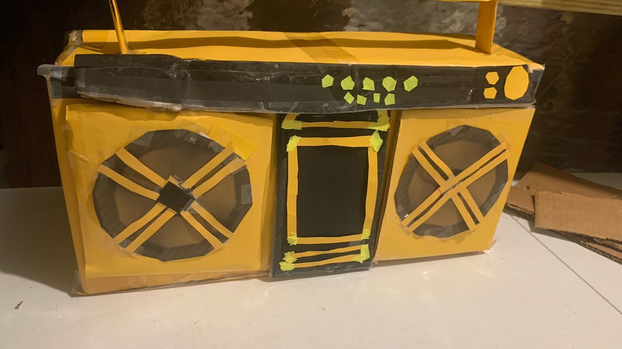 How to make the Roblox Boombox in REAL LIFE! - YouTube
