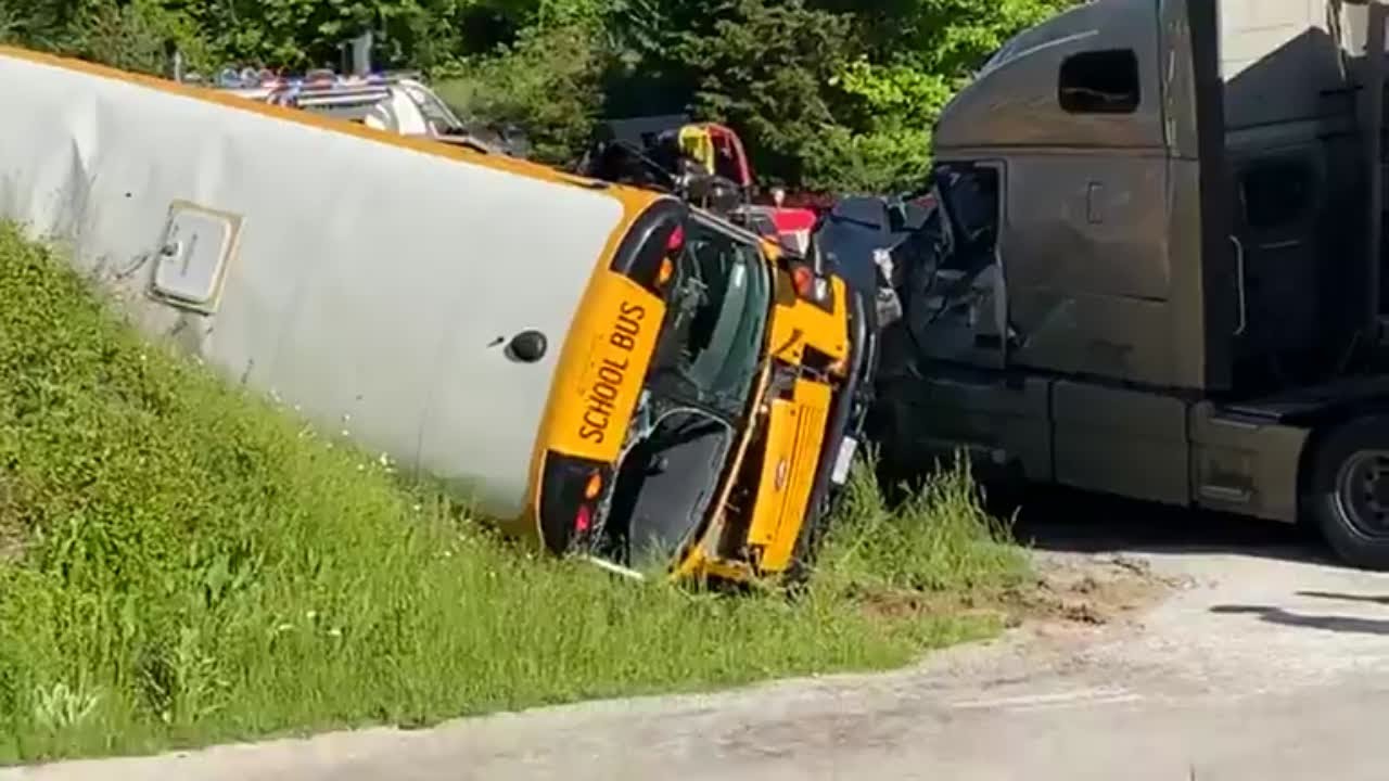 Live: School bus rear-ended by tractor-trailer - YouTube