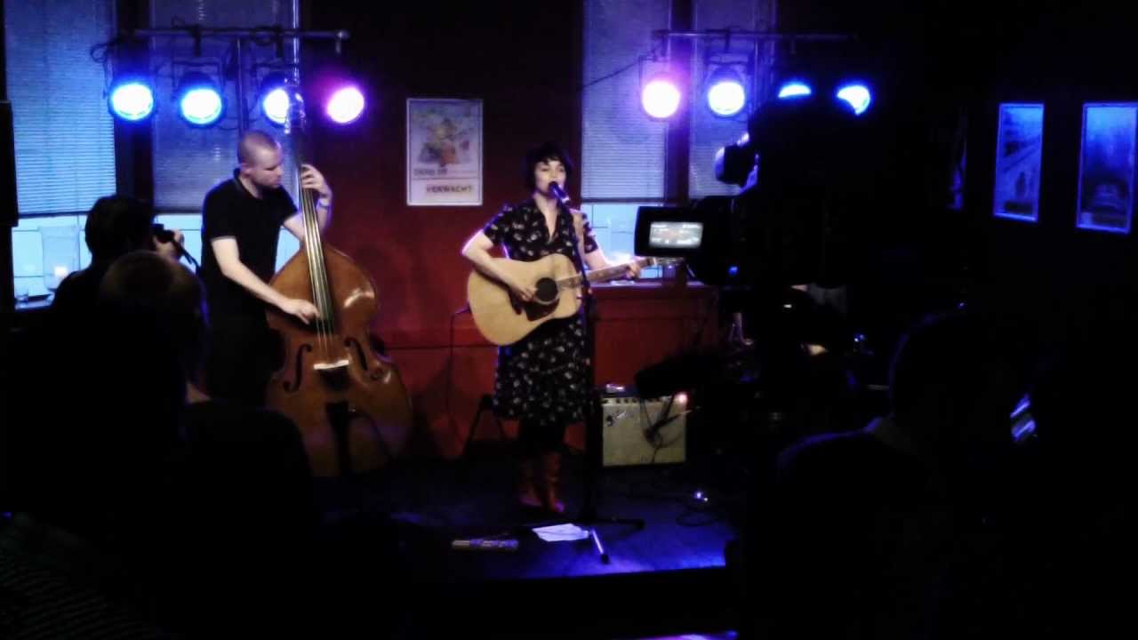 Tamar Lewis - On A Giant's Shoulders @ KIC Festival 16-06-'12 - YouTube