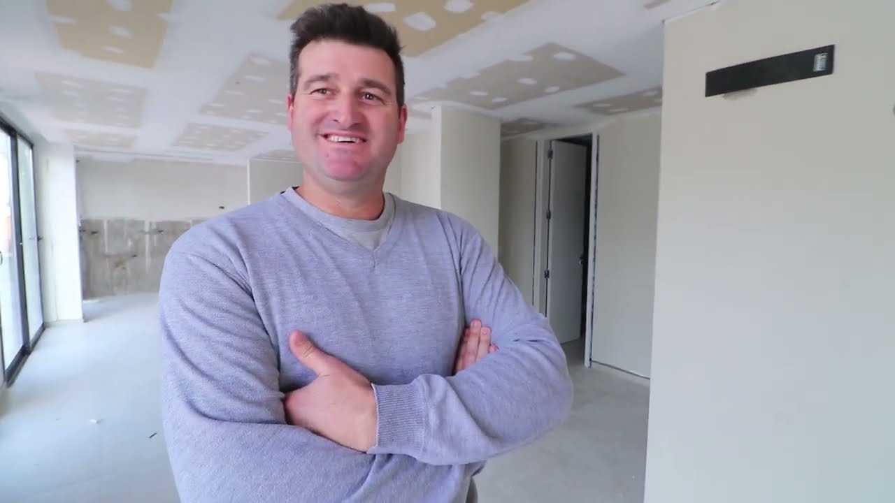 EL OJO DE LA CIUDAD EN EL EDIFICIO DE ALE DELICH Y PEPE TORES SEPT 2022 ...