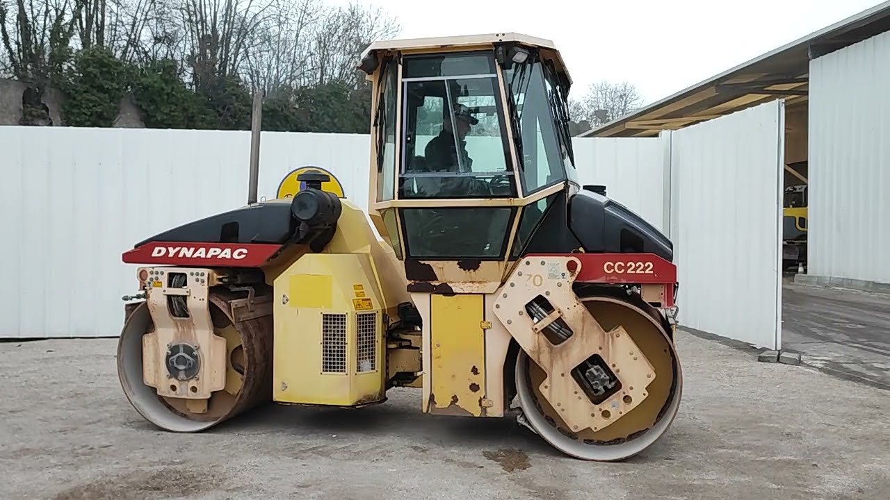 Compacteur Dynapac CC 222 - YouTube