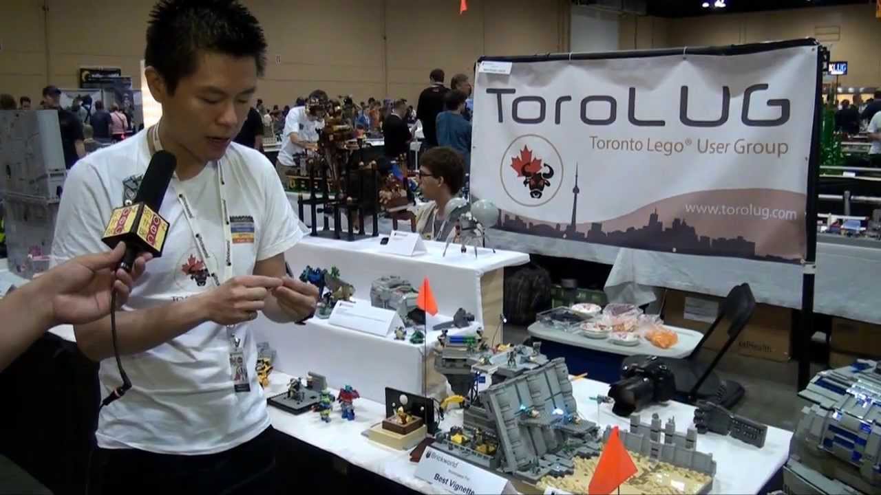 Simon Liu LEGO displays - Brickworld Chicago 2013 - YouTube