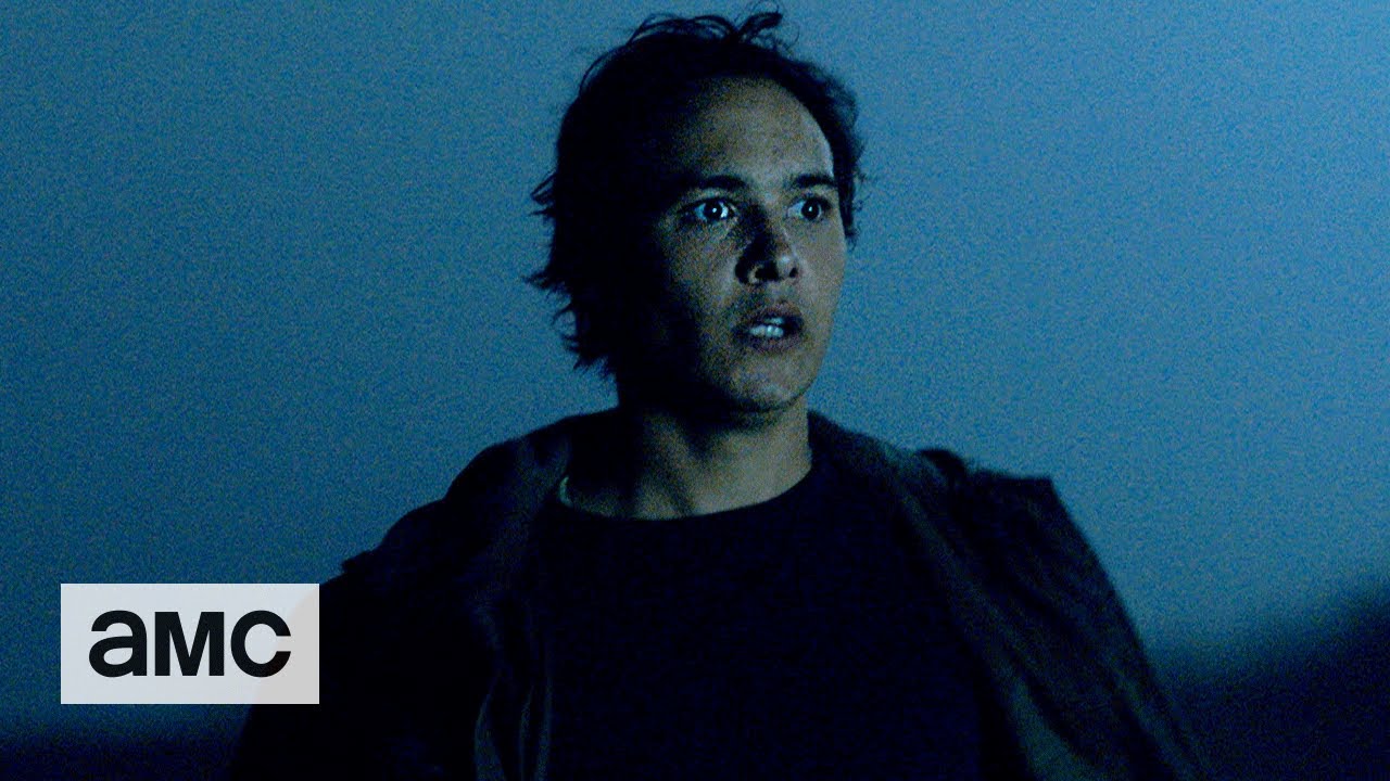 Fear The Walking Dead: 'Get Back Inside!' Talked About Scene Ep 307 ...
