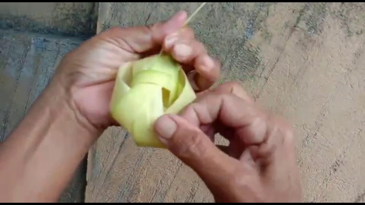 Membuat Tipat Bagia Penting - YouTube