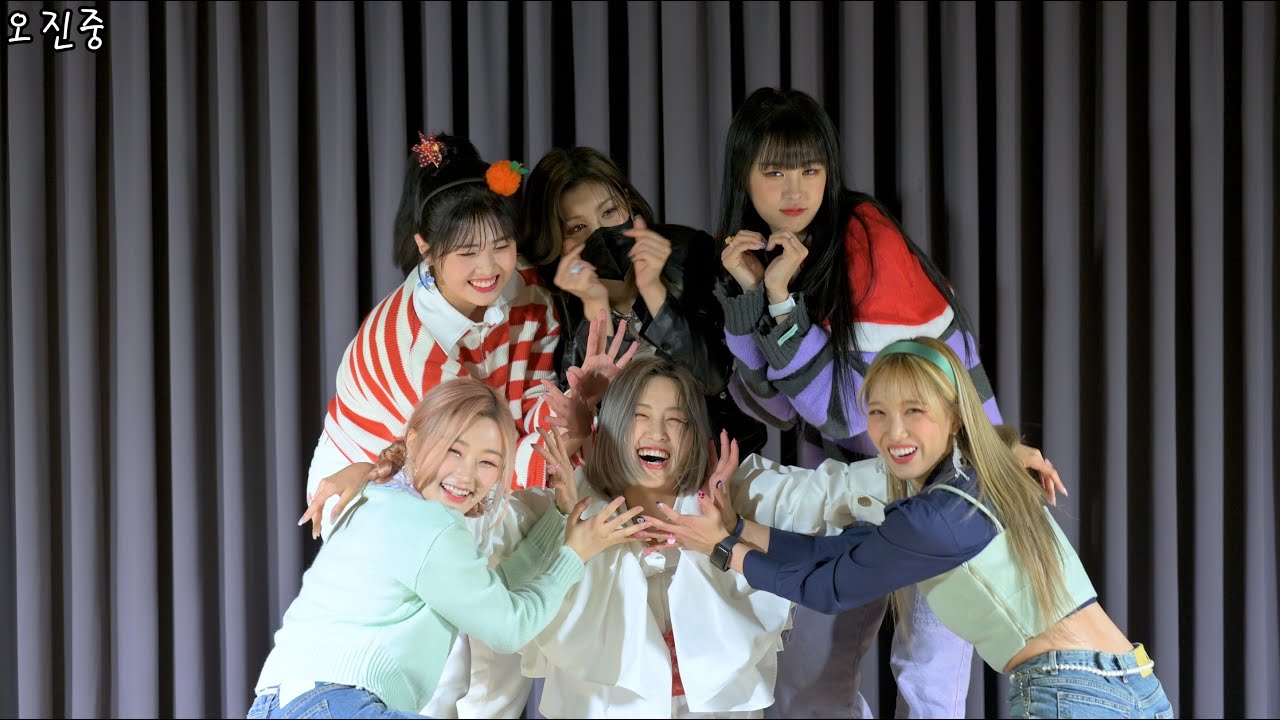 211114 픽시(PIXY) - Addicted 4k 가로전체직캠@용산전자랜드홀 - YouTube