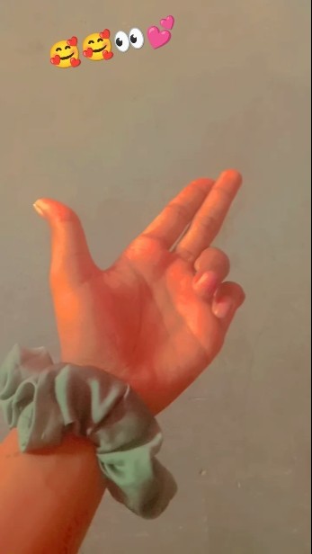 hand movement dance - YouTube