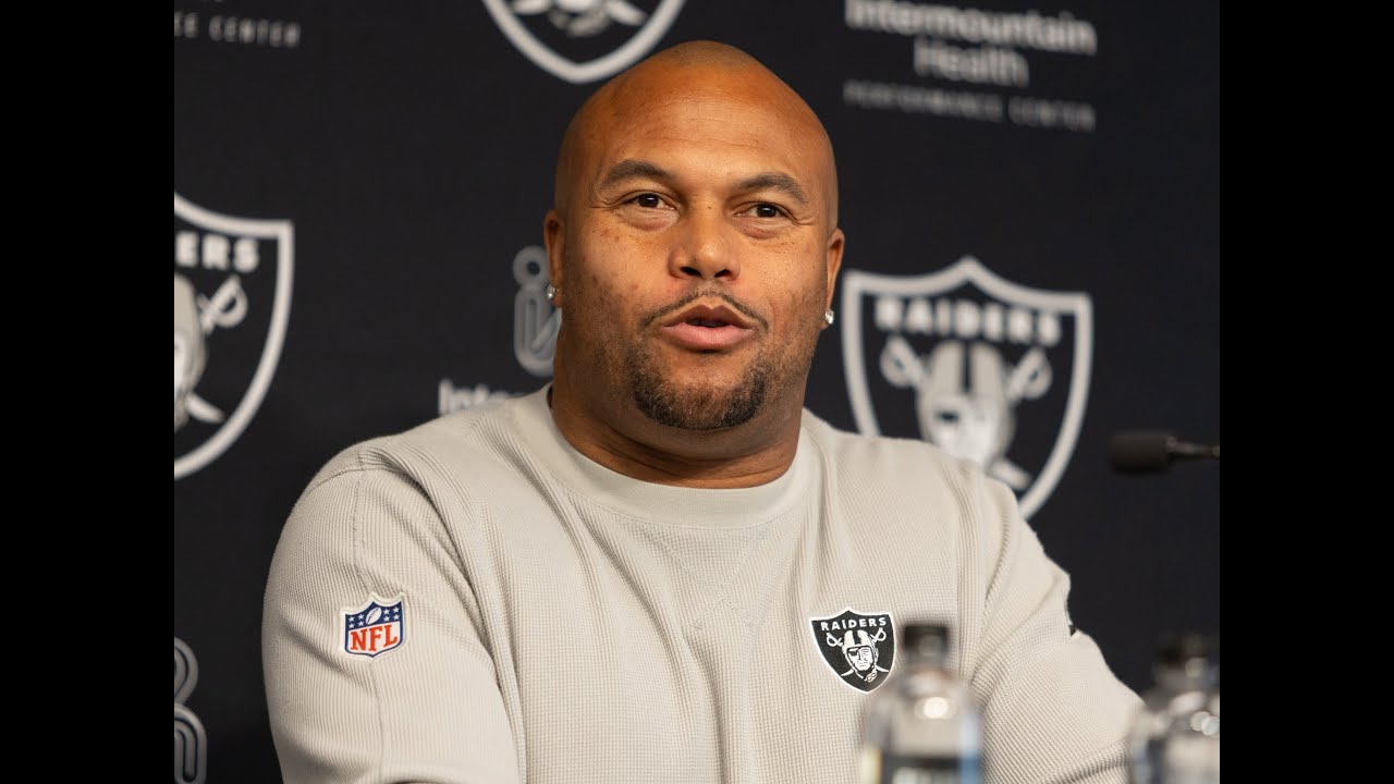 Las Vegas Raiders Coach Antonio Pierce's Final Presser Kansas City ...