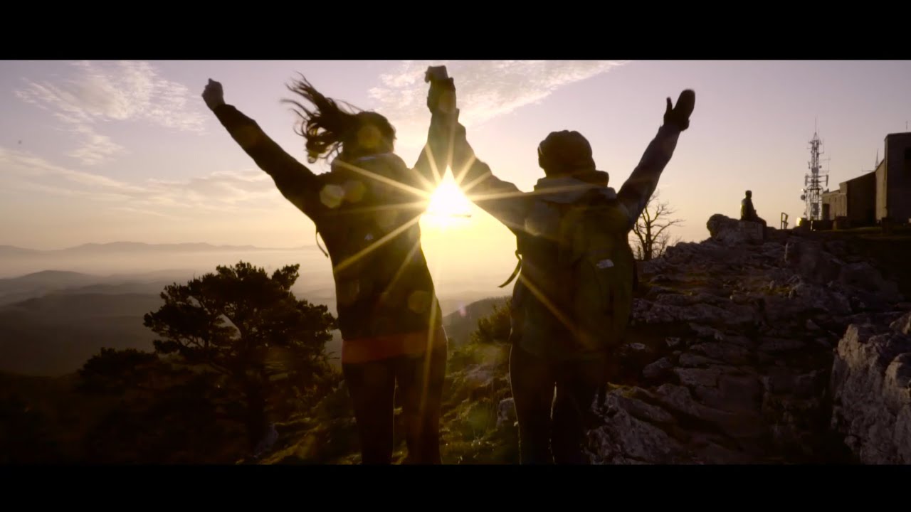 The official Workaway video - YouTube