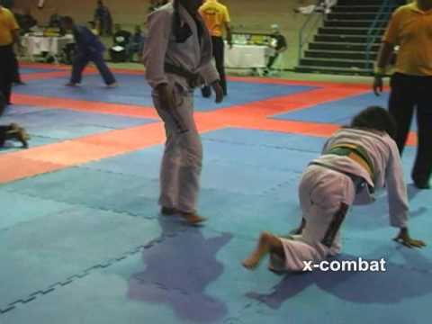 Bianca Bastos x Ana Maria Índia by X-COMBAT - YouTube