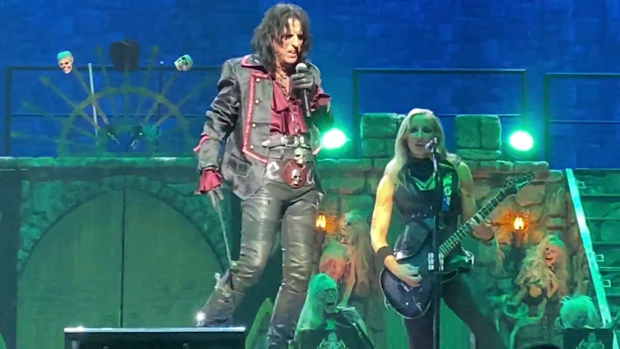Alice Cooper Poison Live Sydney 15/02/2020 - YouTube