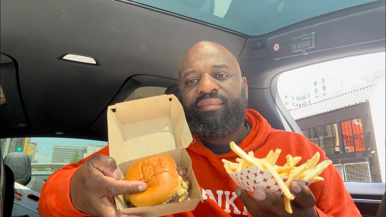 Is For The Win Smash Burger The Best in LA @LATRYGUY - YouTube