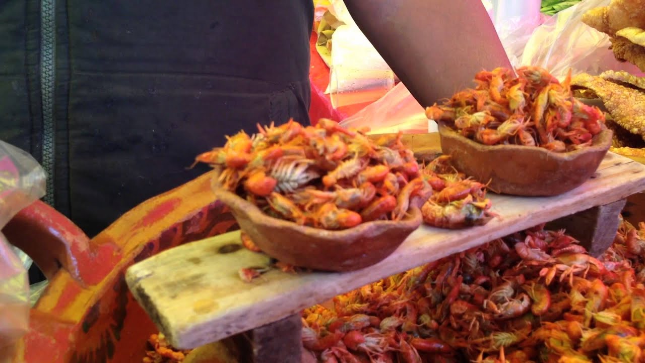 Plaza en Almoloya (acociles y cazuelas) - YouTube