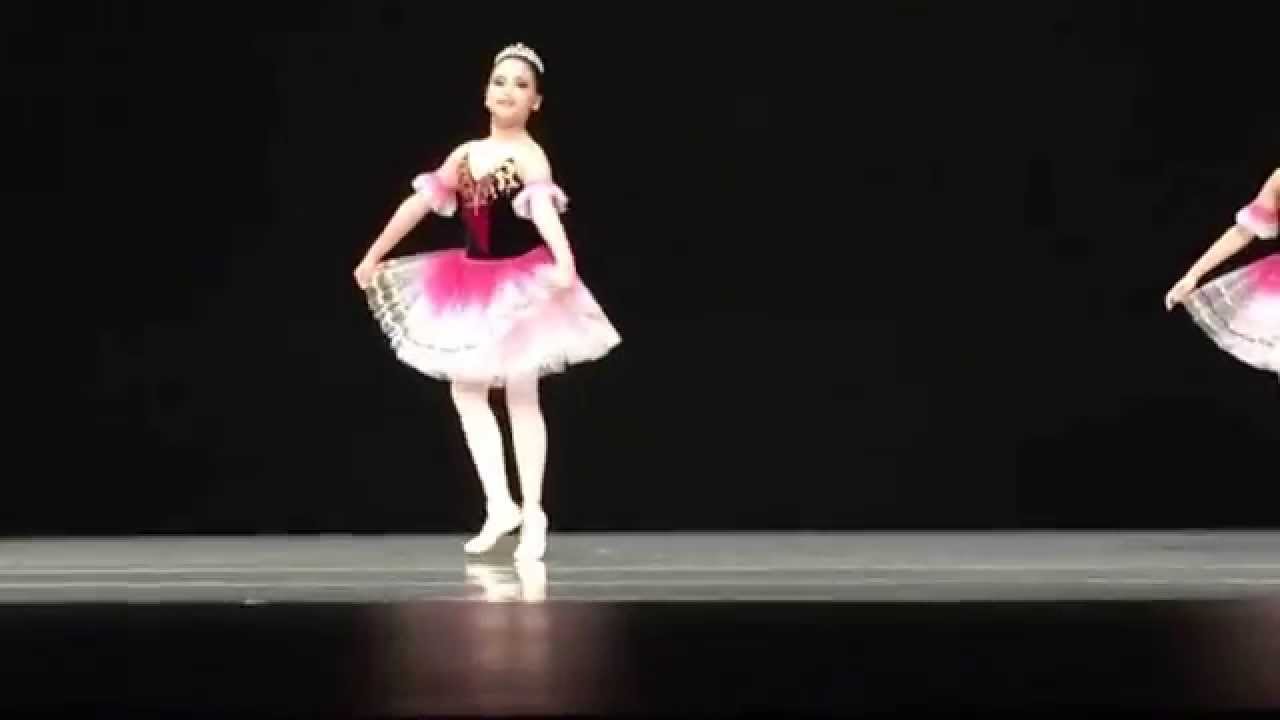 Chelsea's ballet contest - YouTube