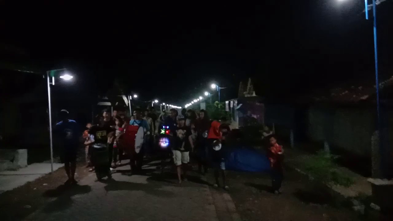 Bangunin orang sahur //tim (ELEK YO BEND) - YouTube