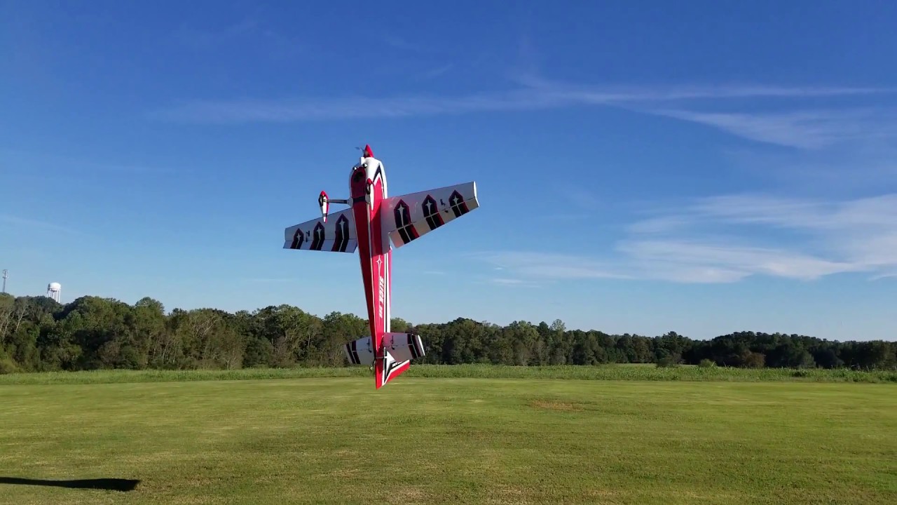 SKYWING Slick 360 104" with smoke - YouTube