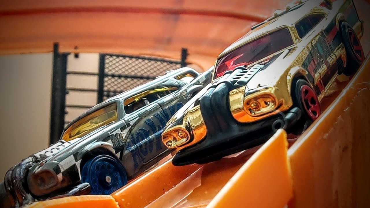 First race on updated switchback featuring pair of Jacks - YouTube