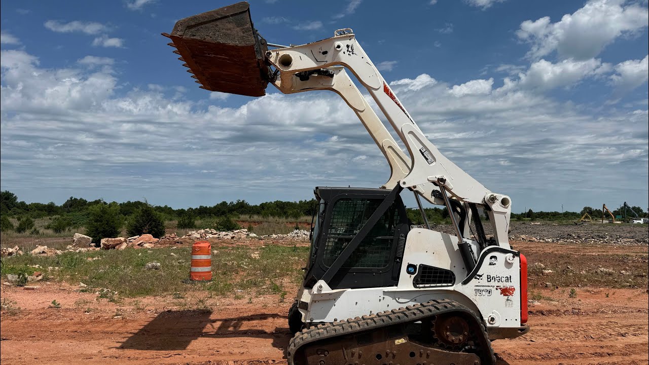 Bob-Tach Hydraulic Quick Attach: How To Operate - YouTube