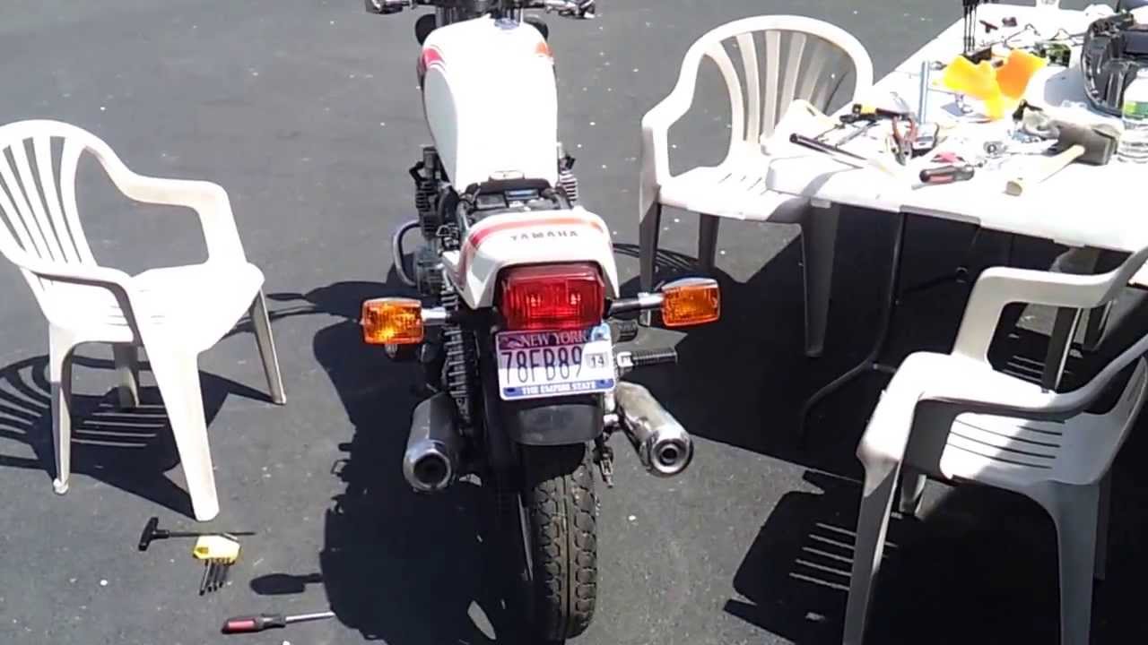 Yamaha Seca 550 - YouTube