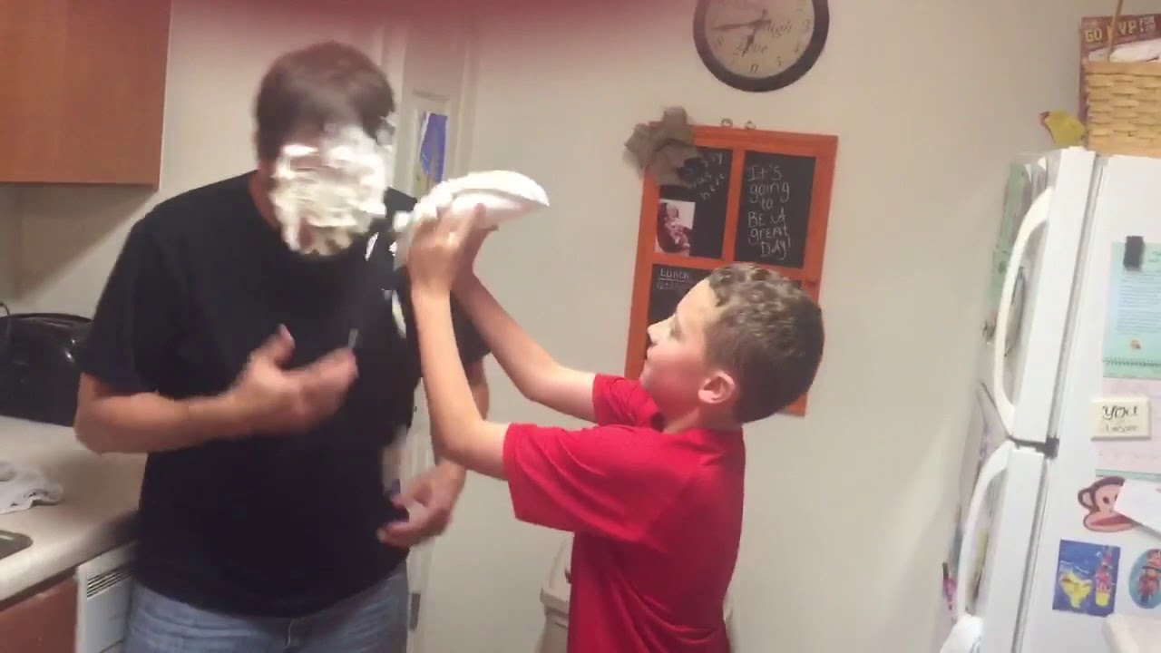 Pied my dad in the face - YouTube