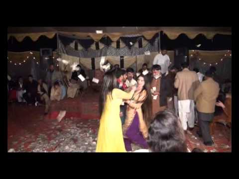 umer malik wedding mulhal mughlan - YouTube