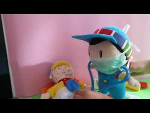 Caillou Hastalanıyor Pepee Onu İyilişteriyor Eğlenceli Video