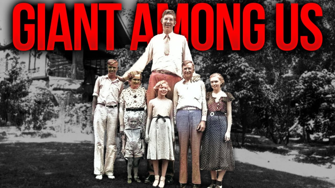 The Shocking Real-Life HUMAN GIANT: Robert Wadlow - YouTube