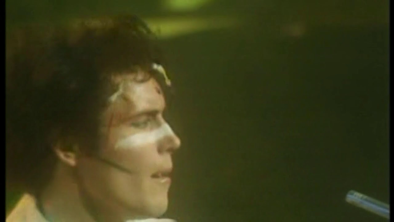 Adam and the Ants - Antmusic - top of the pops - YouTube