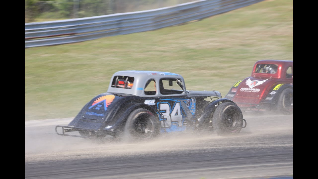 This race finish was crazy! // Legends at Thompson Motorsports Park ...