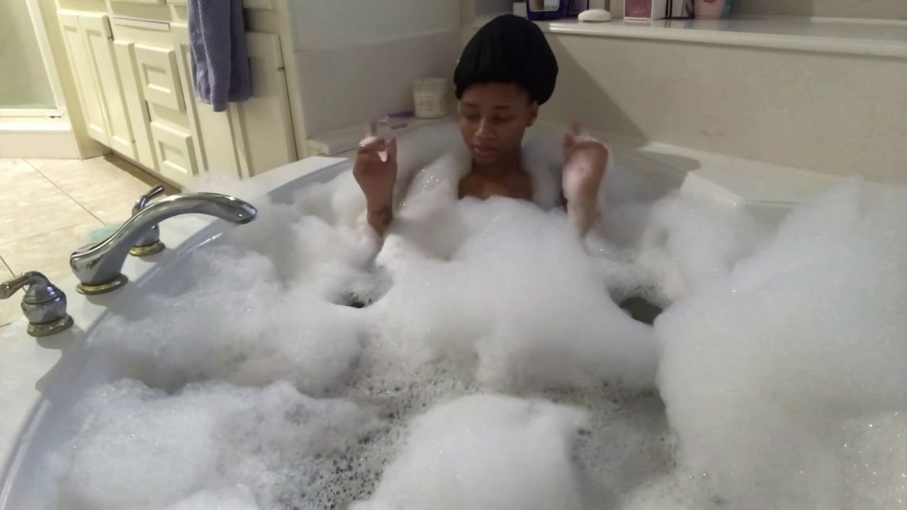 MY MORNING ROUTINE 😊🛀 - YouTube