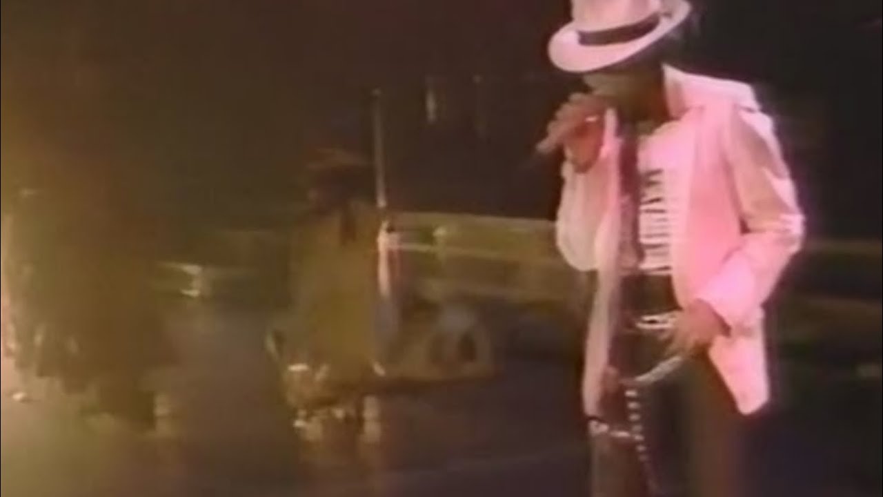 Michael - Jackson Smooth - Criminal 1988 Vevo Music - YouTube