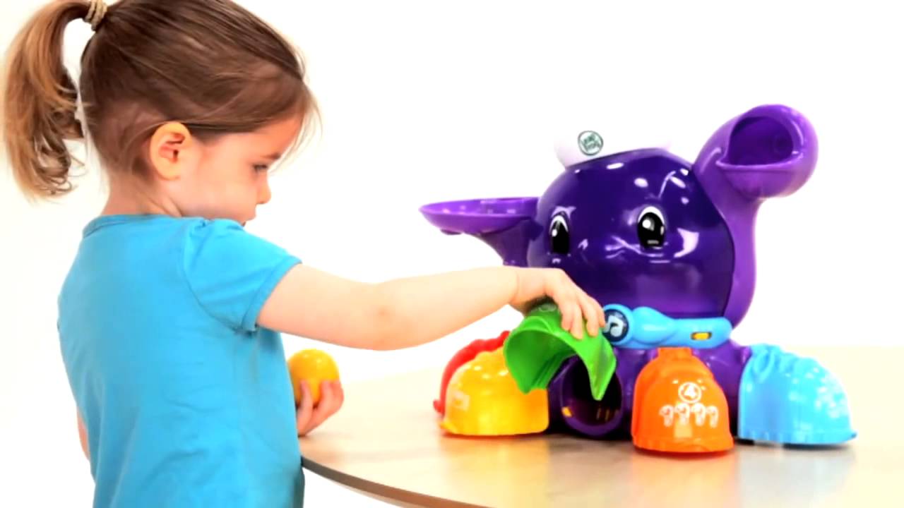 LeapFrog Peek a Shoe Talking Octopus - YouTube
