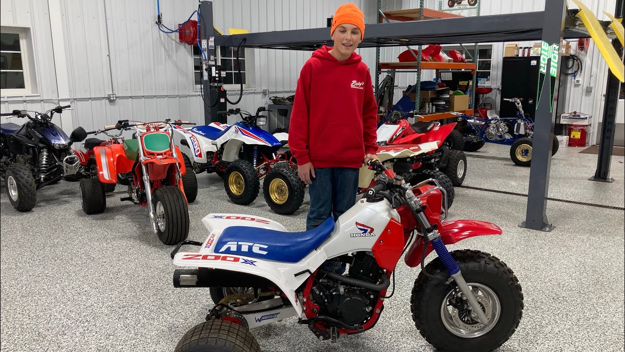 Myles 1986 Honda ATC200x Custom Built Racer. D&A Restorations. - YouTube