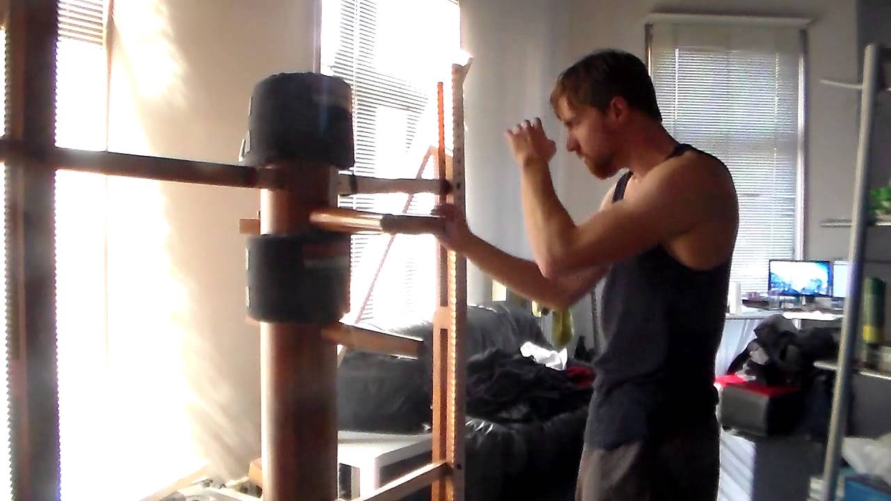 Wing Chun Wooden Dummy Boxing Routine - YouTube