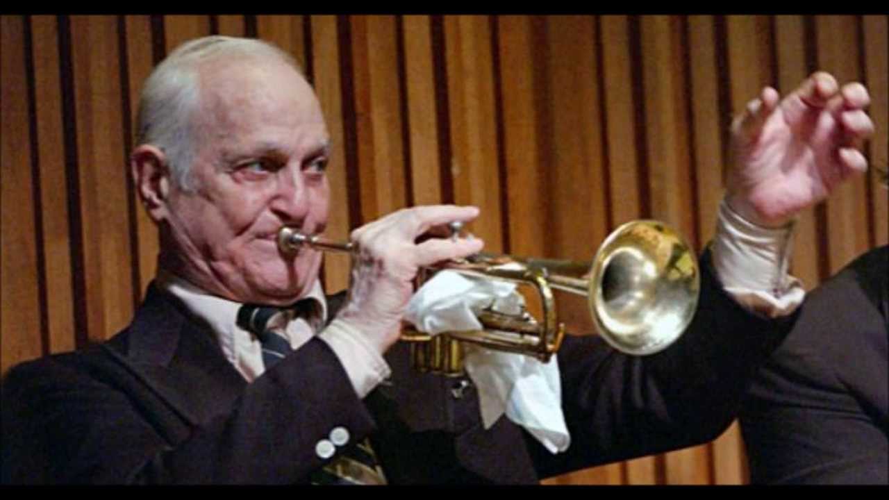 Pete Candoli : I Can't Get Started - YouTube