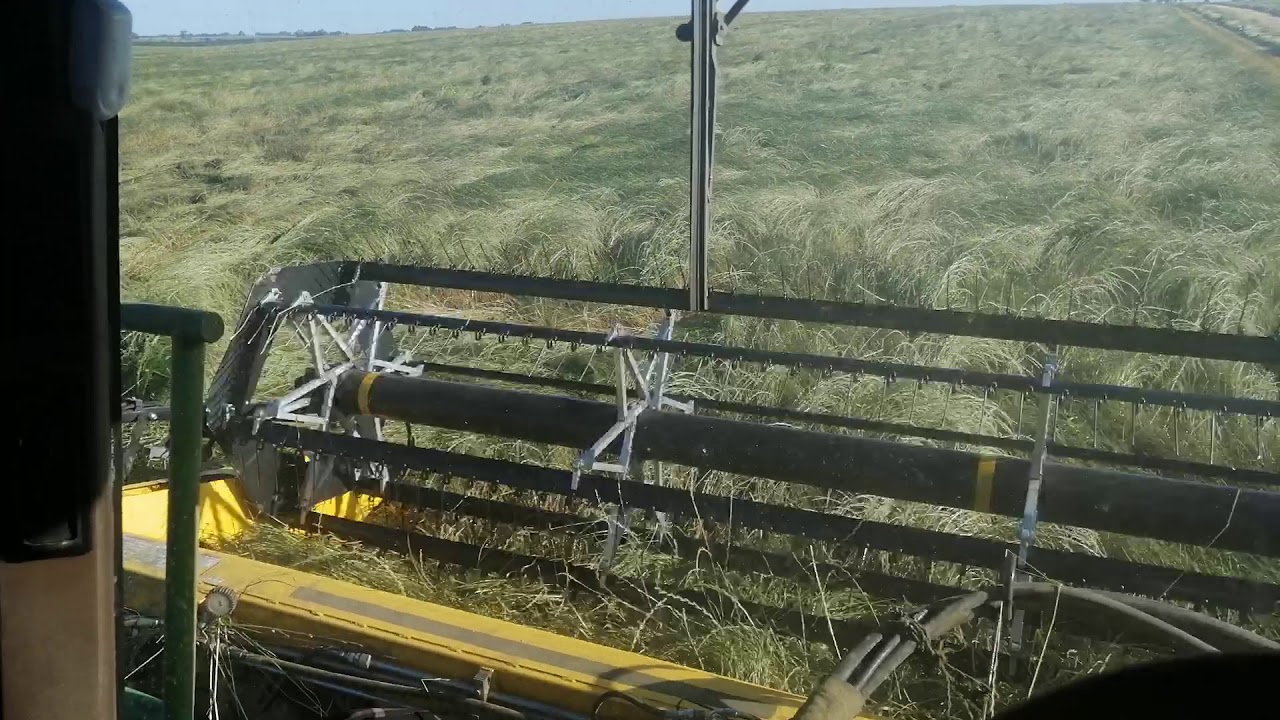 John deere A400 - YouTube