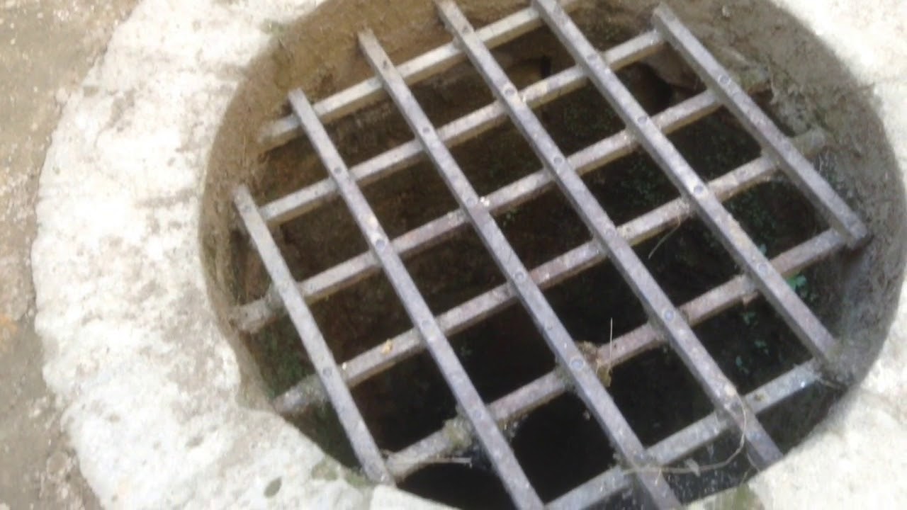 castle rising inside - YouTube