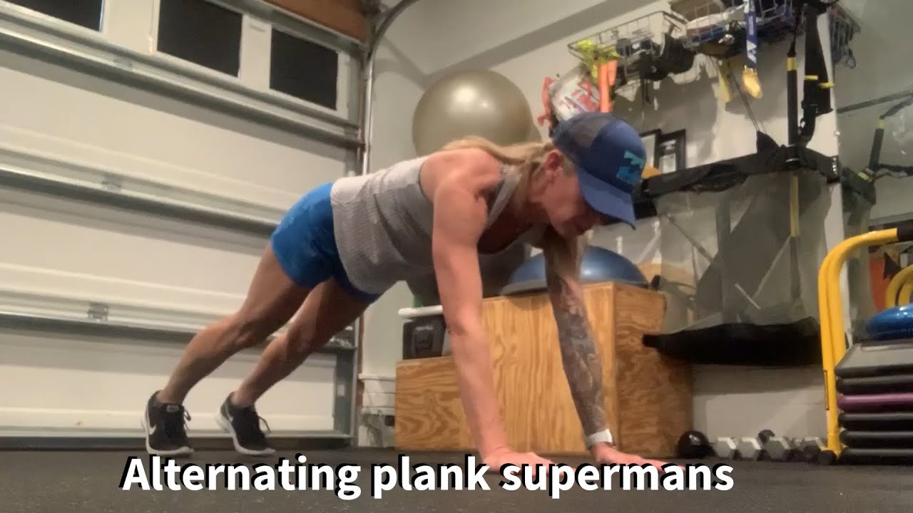 Alternating plank supermans - YouTube