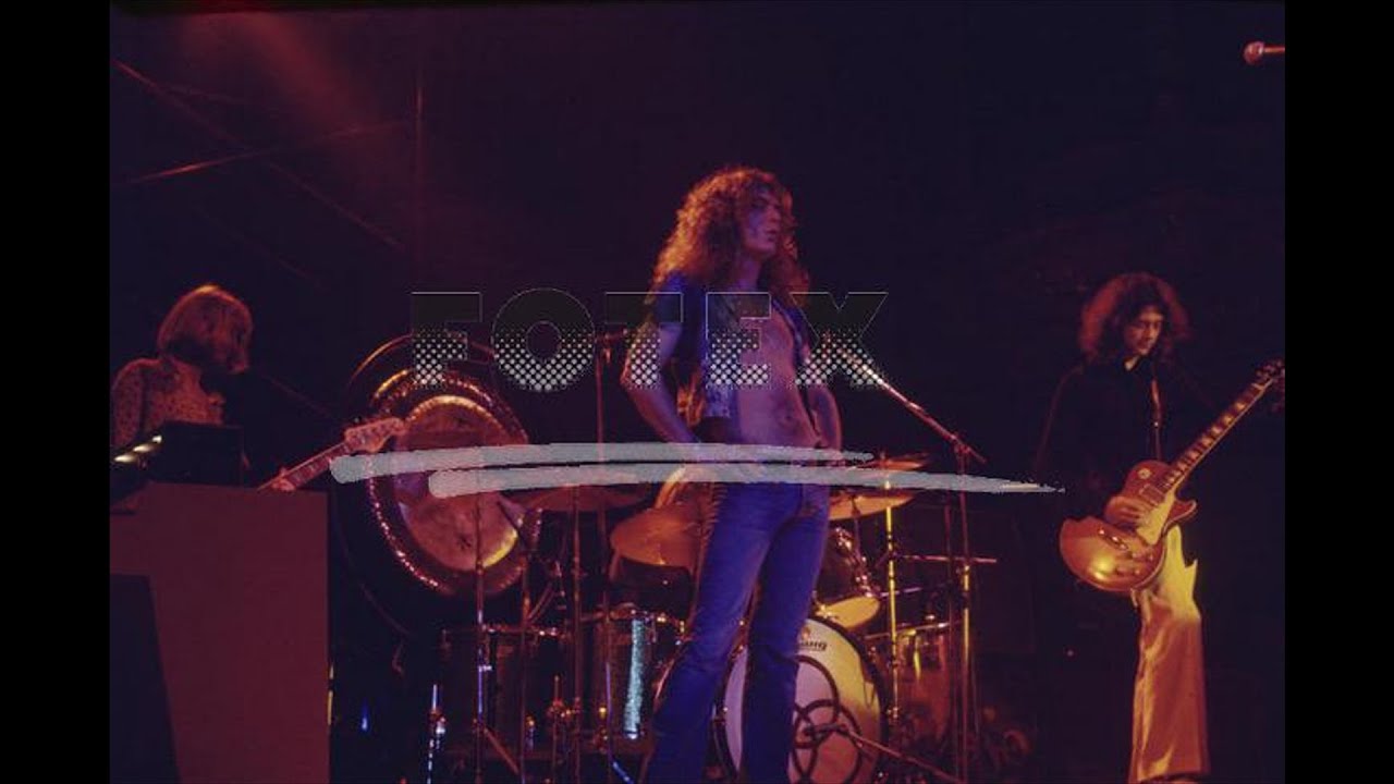 Dazed and Confused - Led Zeppelin - Live in Hamburg, Germany (March ...