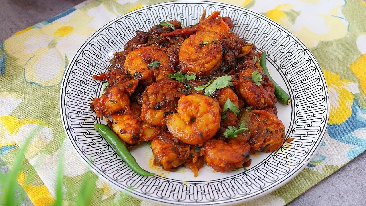 Goan Chilli prawns recipe | Chilli prawns | Goan cuisine - YouTube