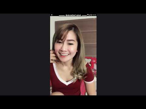 VIRAL!!! Cewek Putih Mulus Pascol