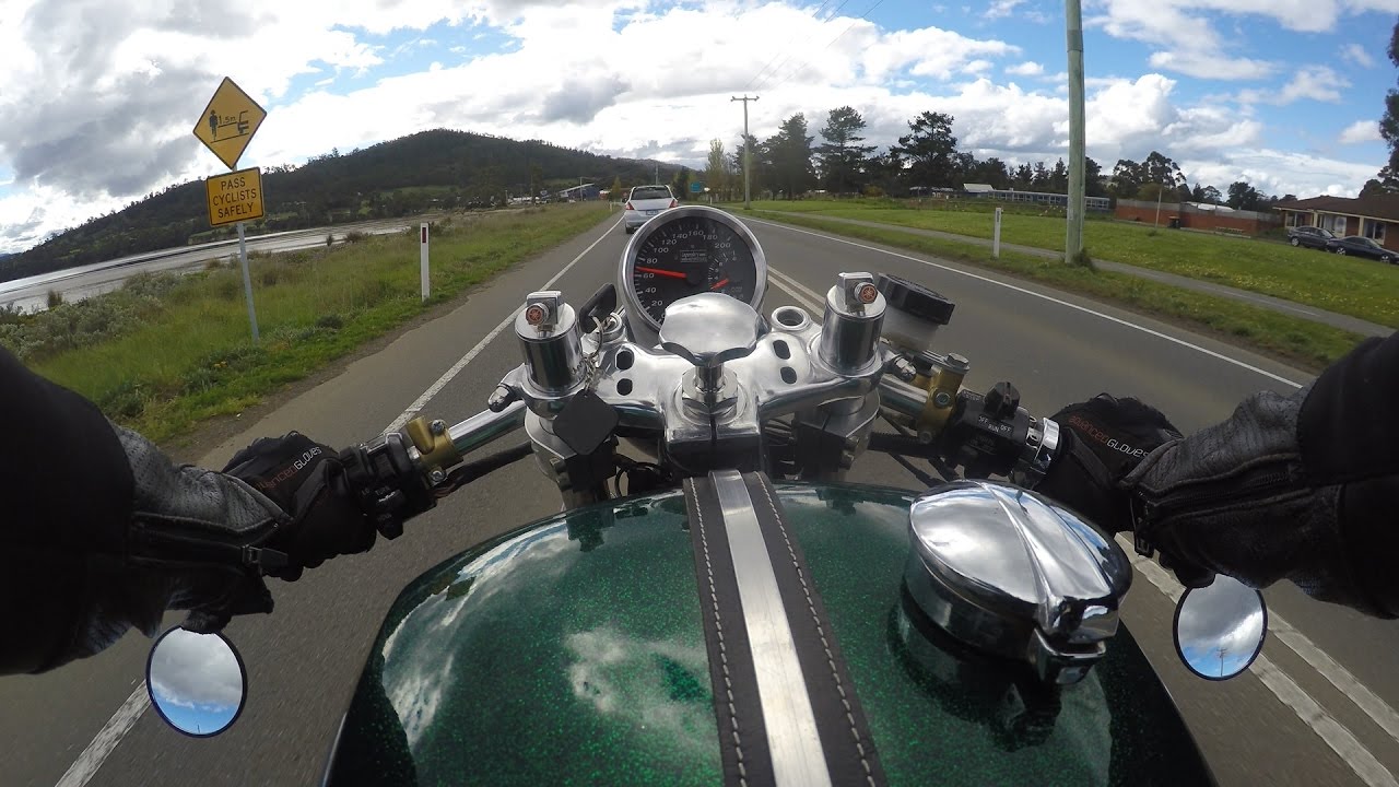 XS1100 Cafe Racer - GPS Speedo - YouTube