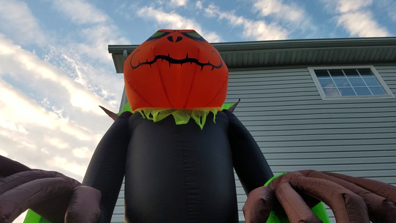 Gemmy 10ft Airblown Inflatable Pumpkin Reaper - YouTube