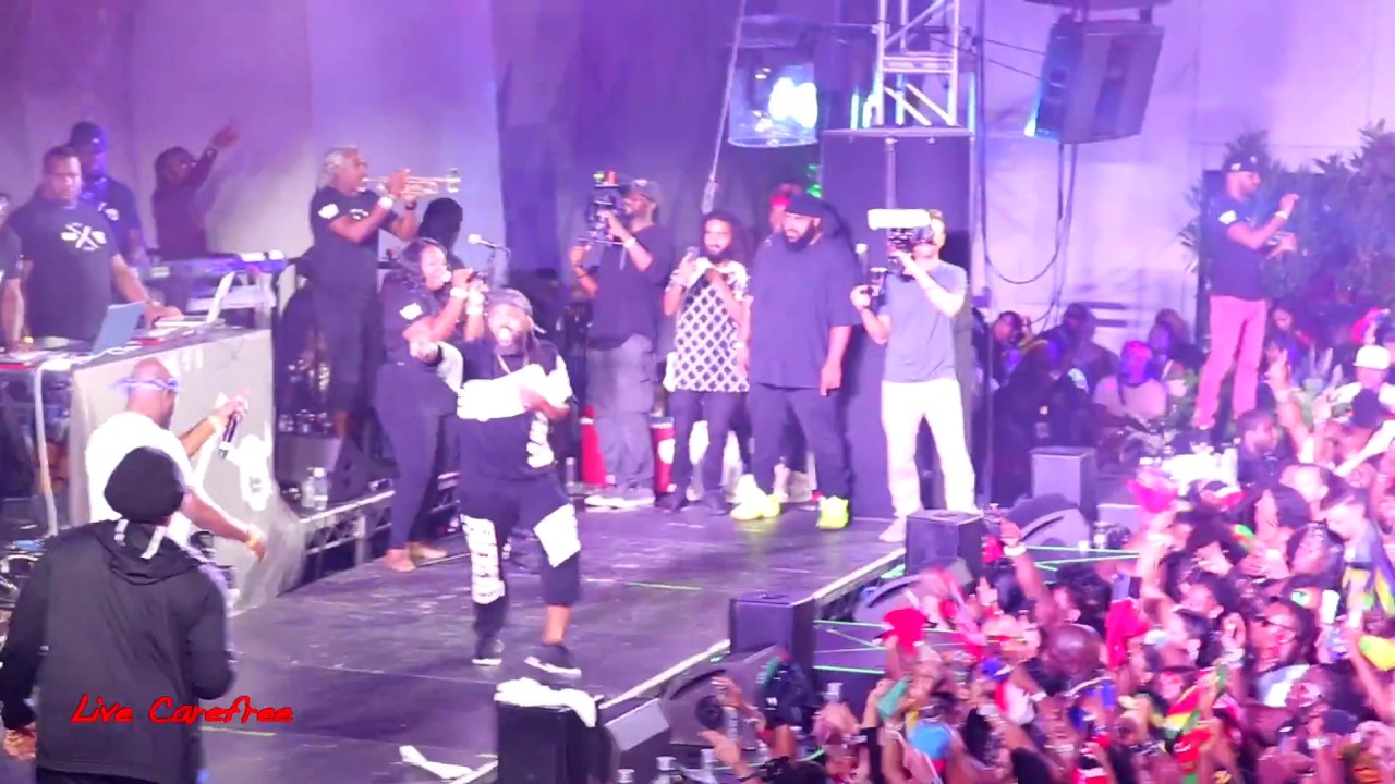 Buss Head NYC Performance Machel Montano & Bunji Garlin 2017 - YouTube