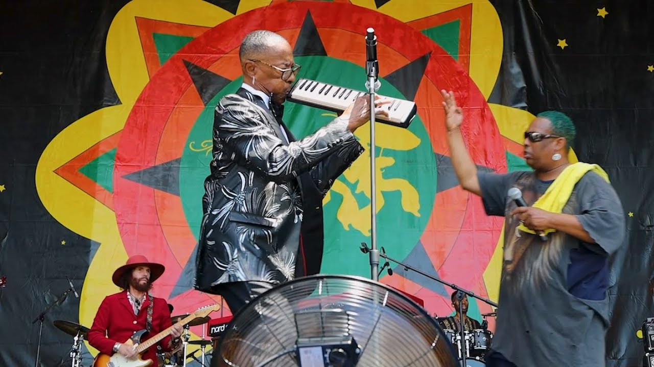 David Batiste & the Gladiators Jazz Fest 2023 - YouTube