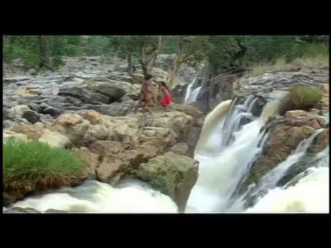 Hemant Birje And Kimi Katkar - Tarzan - ing At A River Bank - YouTube