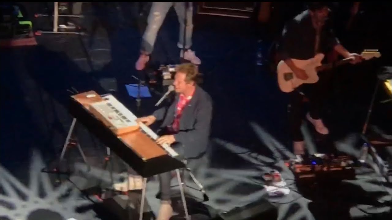 Ben Rector - Drive (Live) - October 7, 2018 - MAGIC Tour - YouTube