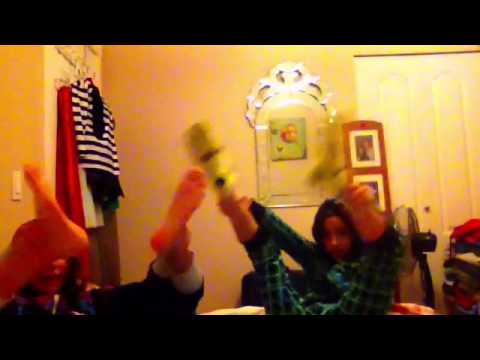 "Chicken Dance (Original)" Fan Video - YouTube