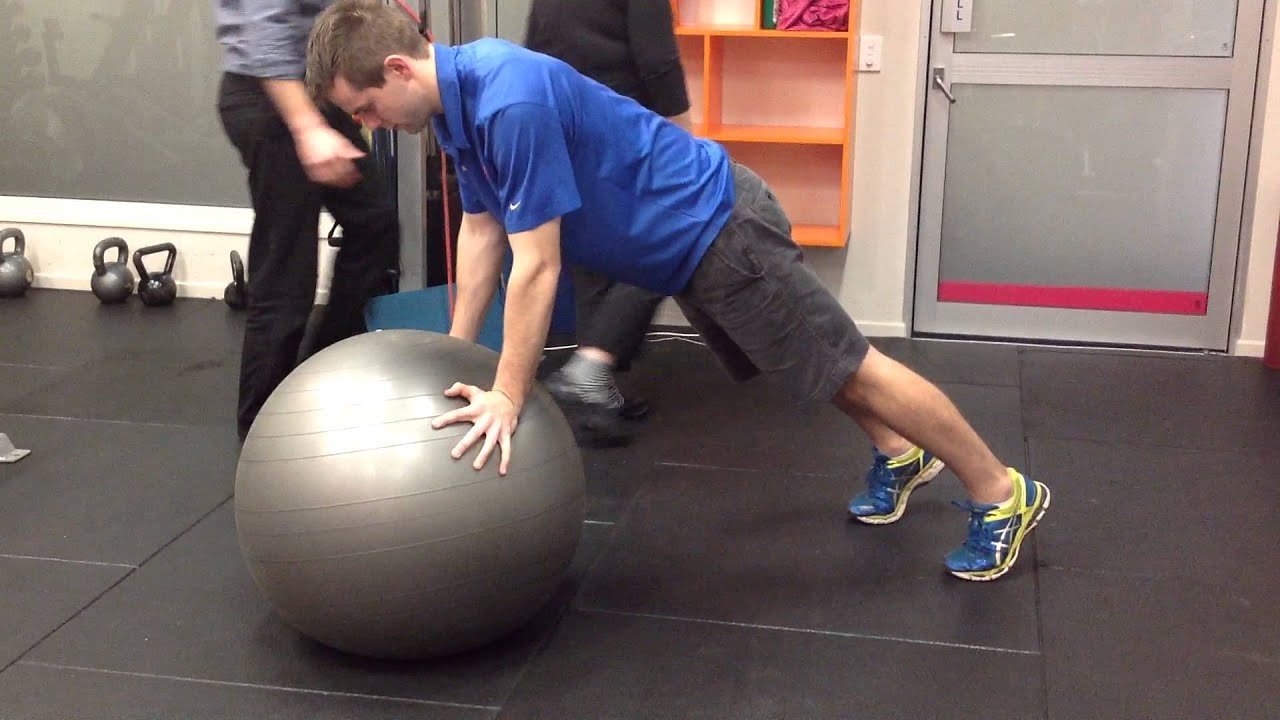 Fitball Push Up - YouTube