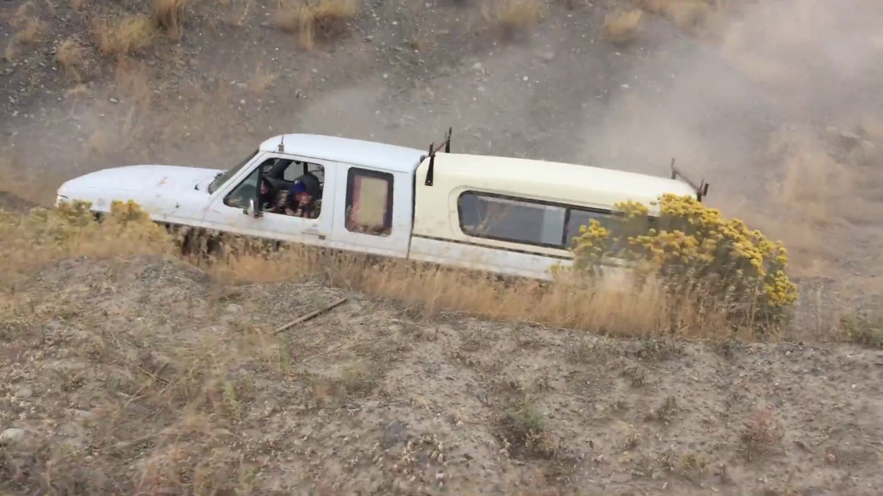 Jumping A Ford F-150 Truck - YouTube