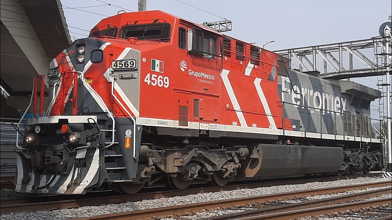 LOCOMOTORAS SOLAS en busca de su CARGA, Ferromex & Ferrosur!!! 4569 ...